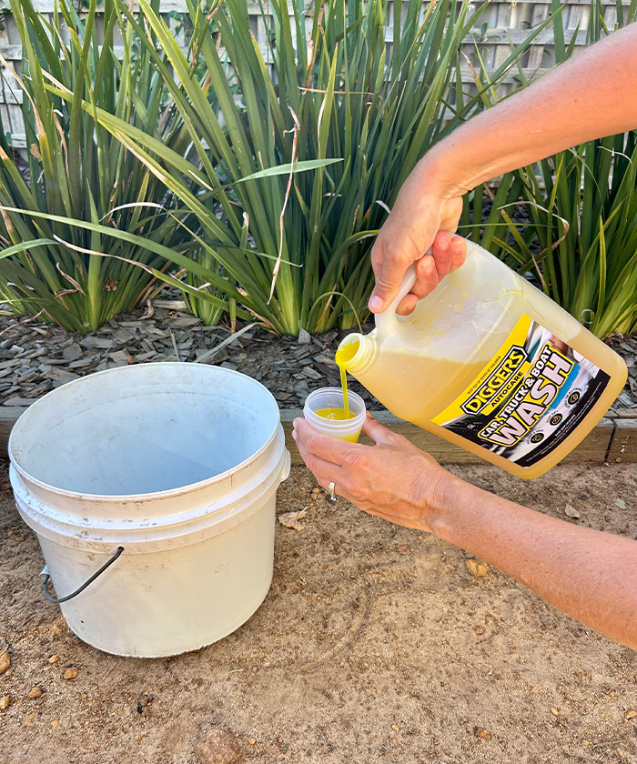 Washing with DIGGERS™ Car, Truck & Boat Wash - Diggers Australia